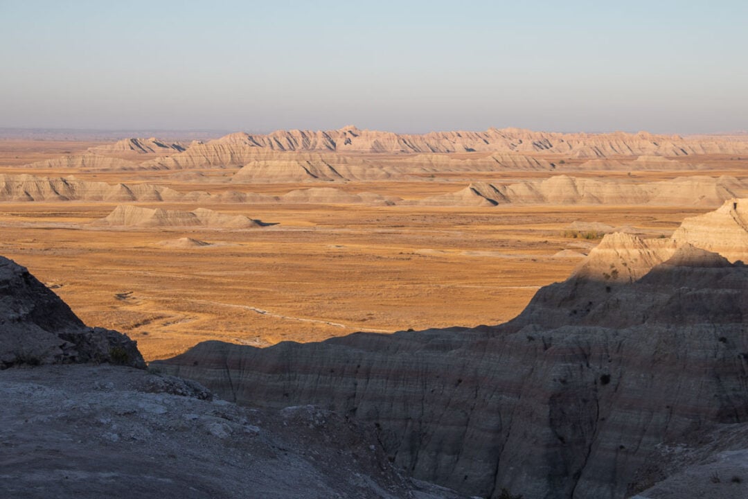 6 Amazing Places to See the Sunrise in Badlands National Park - The ...